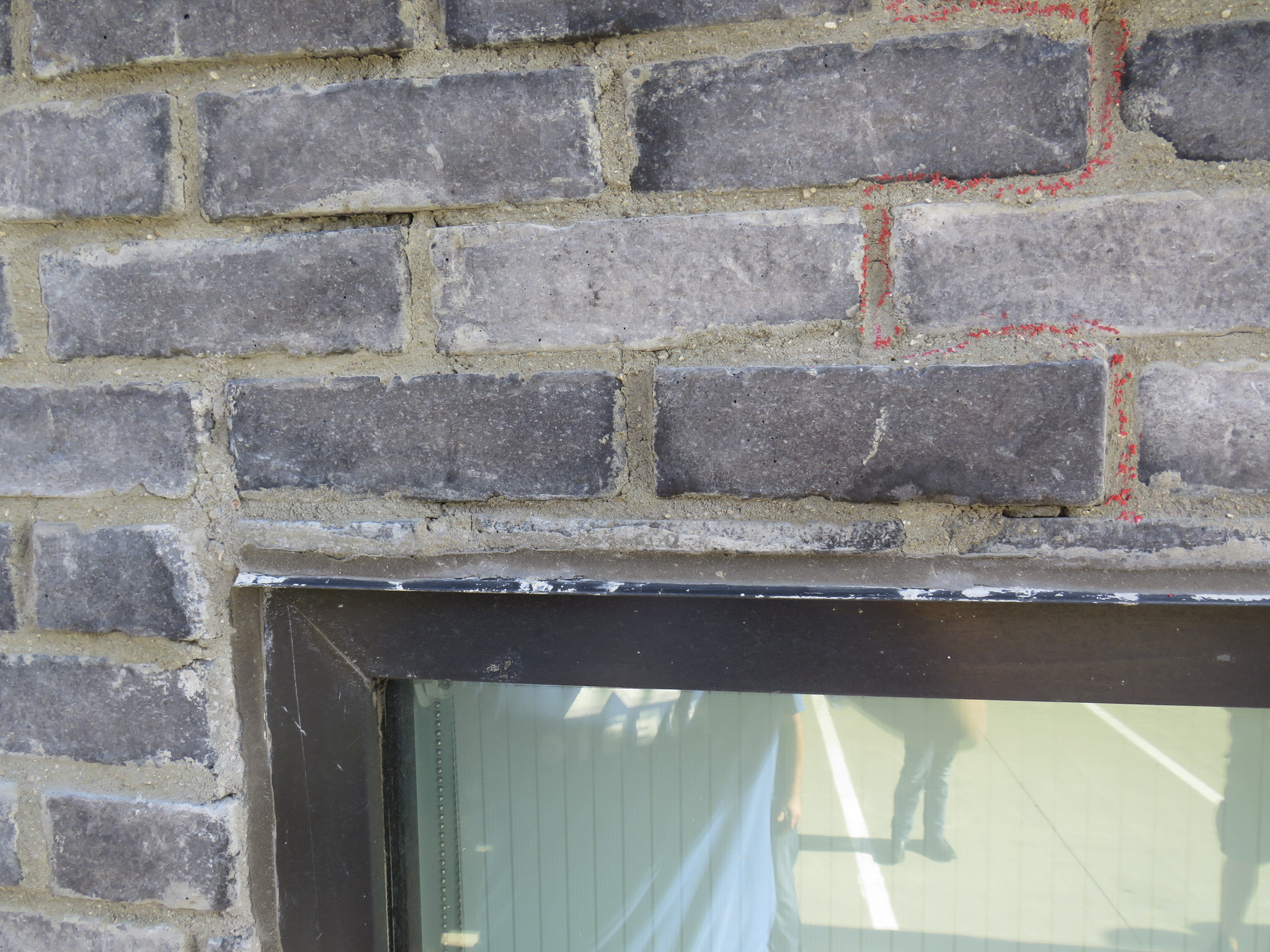 Non-Compliant Flashing at Window Head - Fiebig Architecture